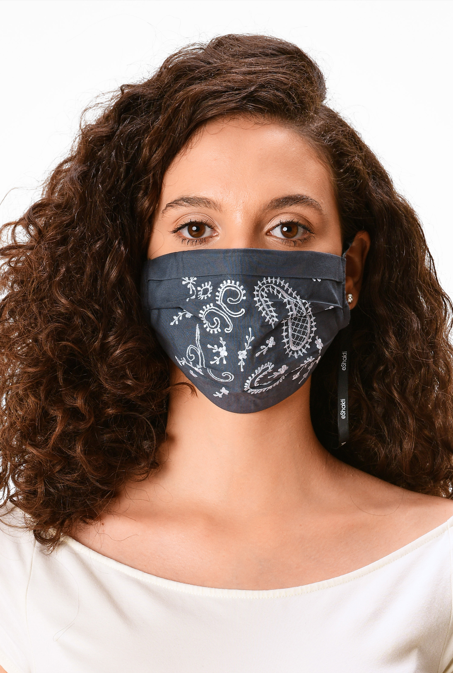 Shop Paisley embroidery cotton poplin pleated face mask | eShakti